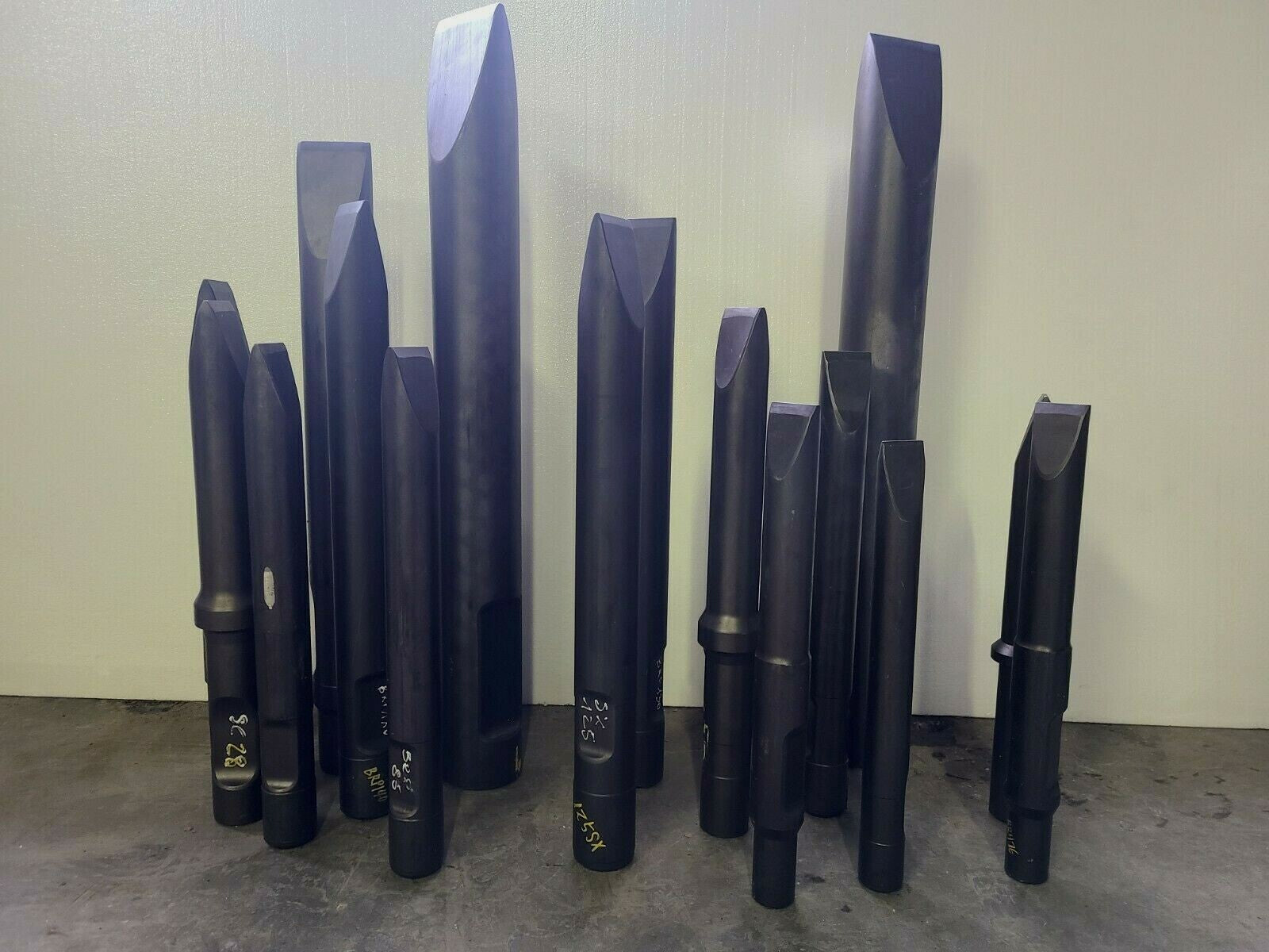 KENT FRD FURUKAWA F5 KF5 FX55 HYDRAULIC HAMMER BREAKER BIT MOIL POINT ...